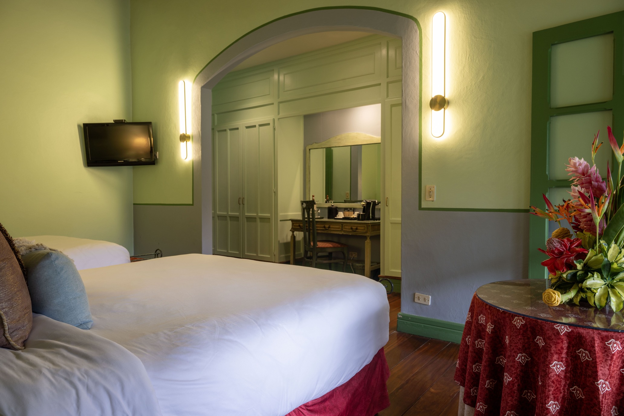 Standard Deluxe Queen / King – Casa Turire